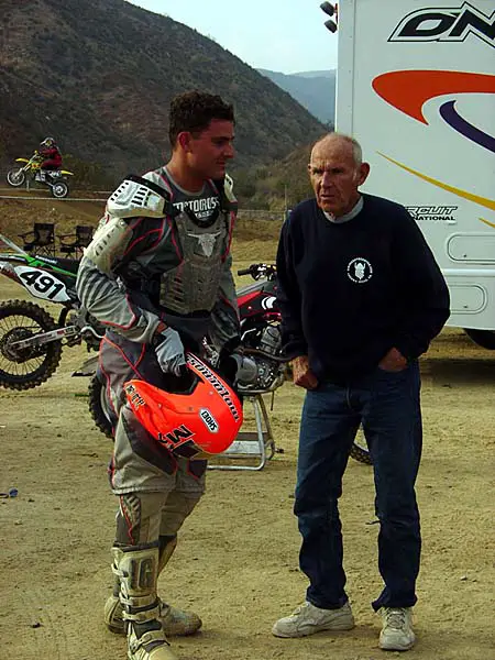 BIG BASH EN LA CARRERA DEL 20 ANIVERSARIO DE REM EN GLEN HELEN ...