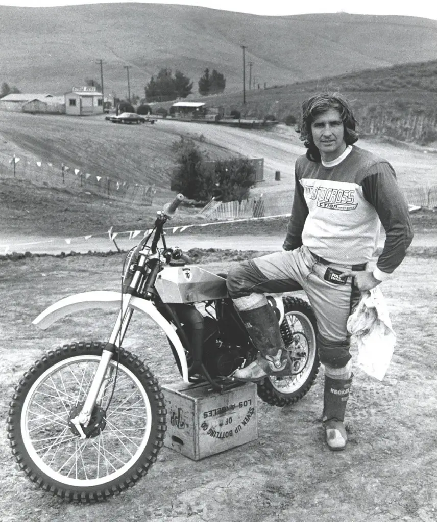 JODY'S RACING SCRAPBOOK: THESE SNAPSHOTS COULD BE YOURS - Motocross ...