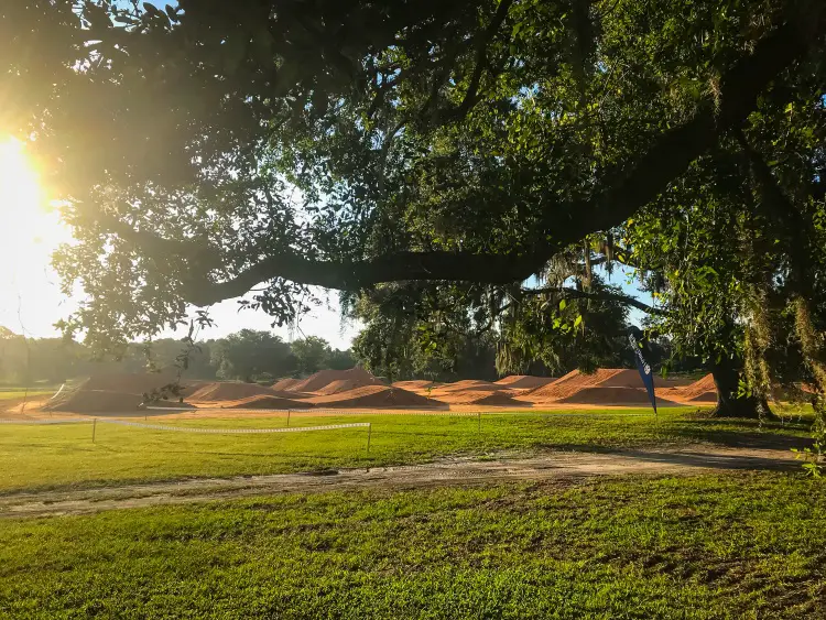 MWR | 2019 KX450 & HUSQVARNA INTRO AT BAKERS FACTORY - Motocross Action ...