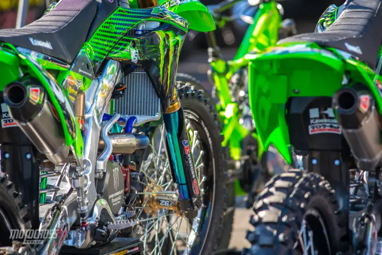 2019 OAKLAND SUPERCROSS | BEST IN THE PITS - Motocross Action Magazine