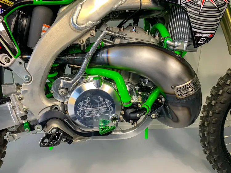 TWO-STROKE TUESDAY | KAWASAKI KX500 ALUMINUM FRAME BUILD - Motocross ...