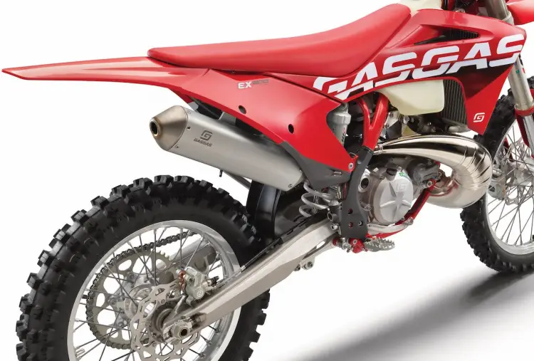 FIRST LOOK! 2023 GASGAS EX250 & EX300 TWO-STROKE CROSS-COUNTRY BIKES ...