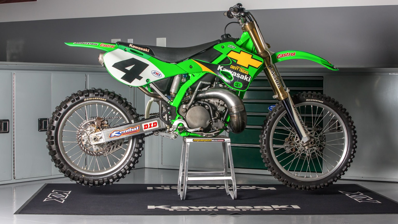 速報！カワサキがKX 2ストロークを復活させる - モトクロスアクションマガジン