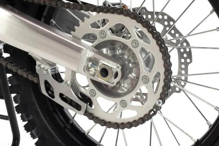 MXA RACE TEST: THE REAL TEST OF THE 2024 HONDA CRF450 - Motocross ...