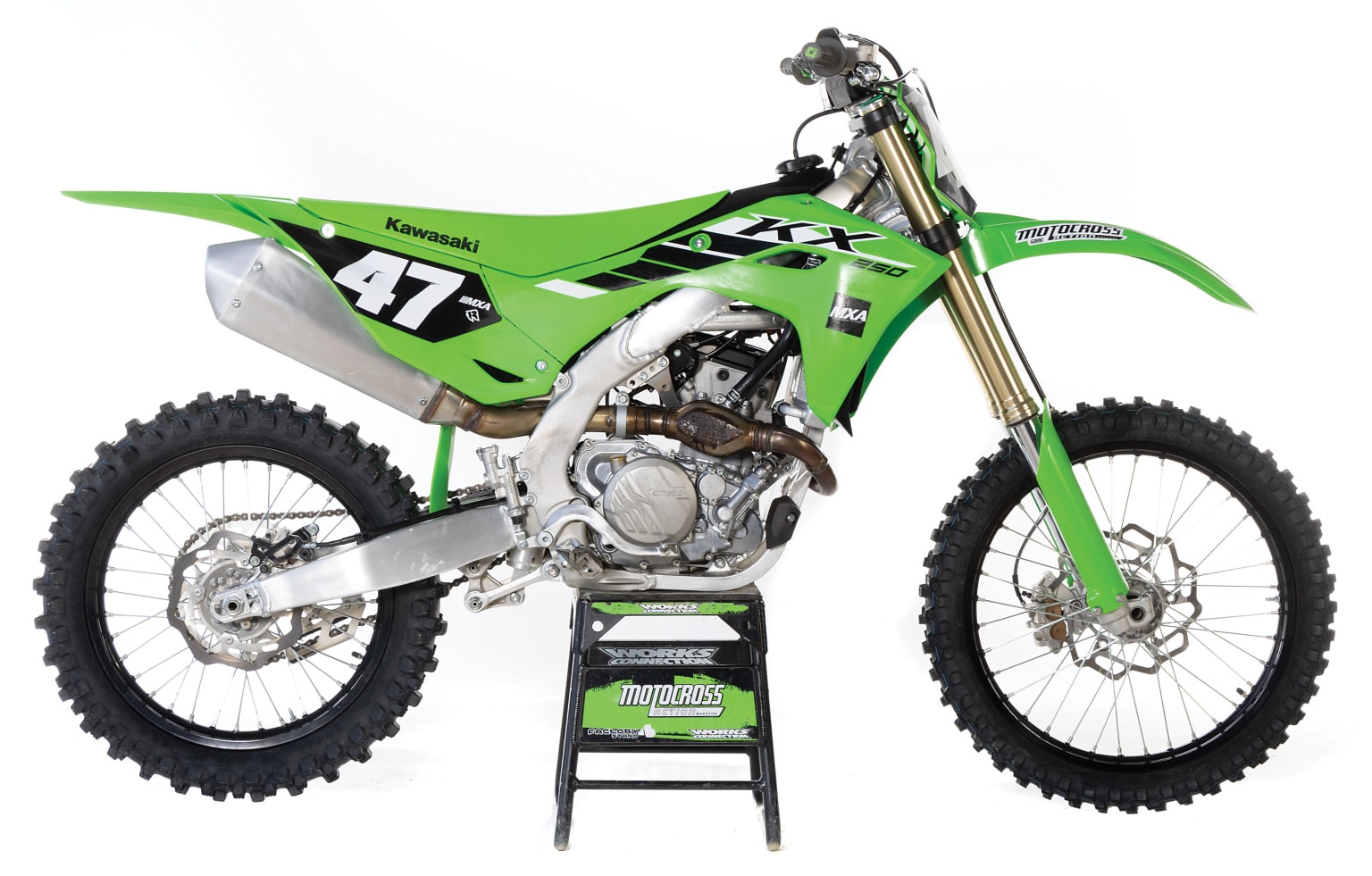 MXA RACE TEST: THE REAL TEST OF THE 2025 KAWASAKI KX250 - Motocross ...