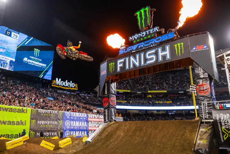 250 MAIN EVENT RACE RESULTS // 2025 ANAHEIM 1 SUPERCROSS - Motocross ...