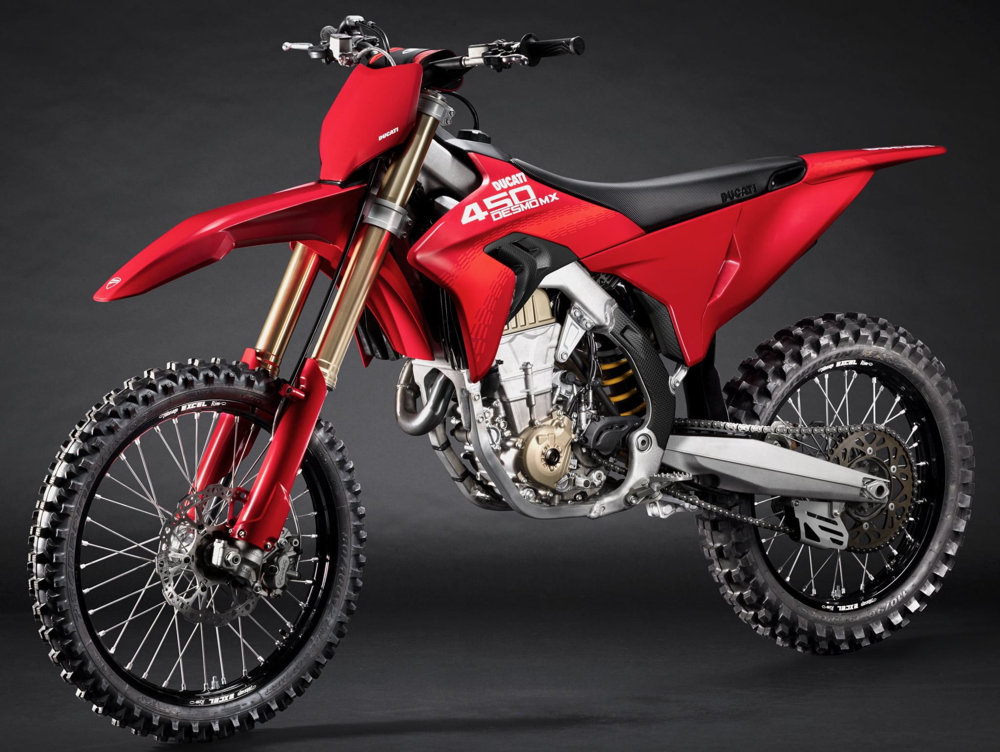 2026 DUCATI DESMO450 MX HEADED TO USA DEALERSHIPS NOW! - Motocross Action Magazine