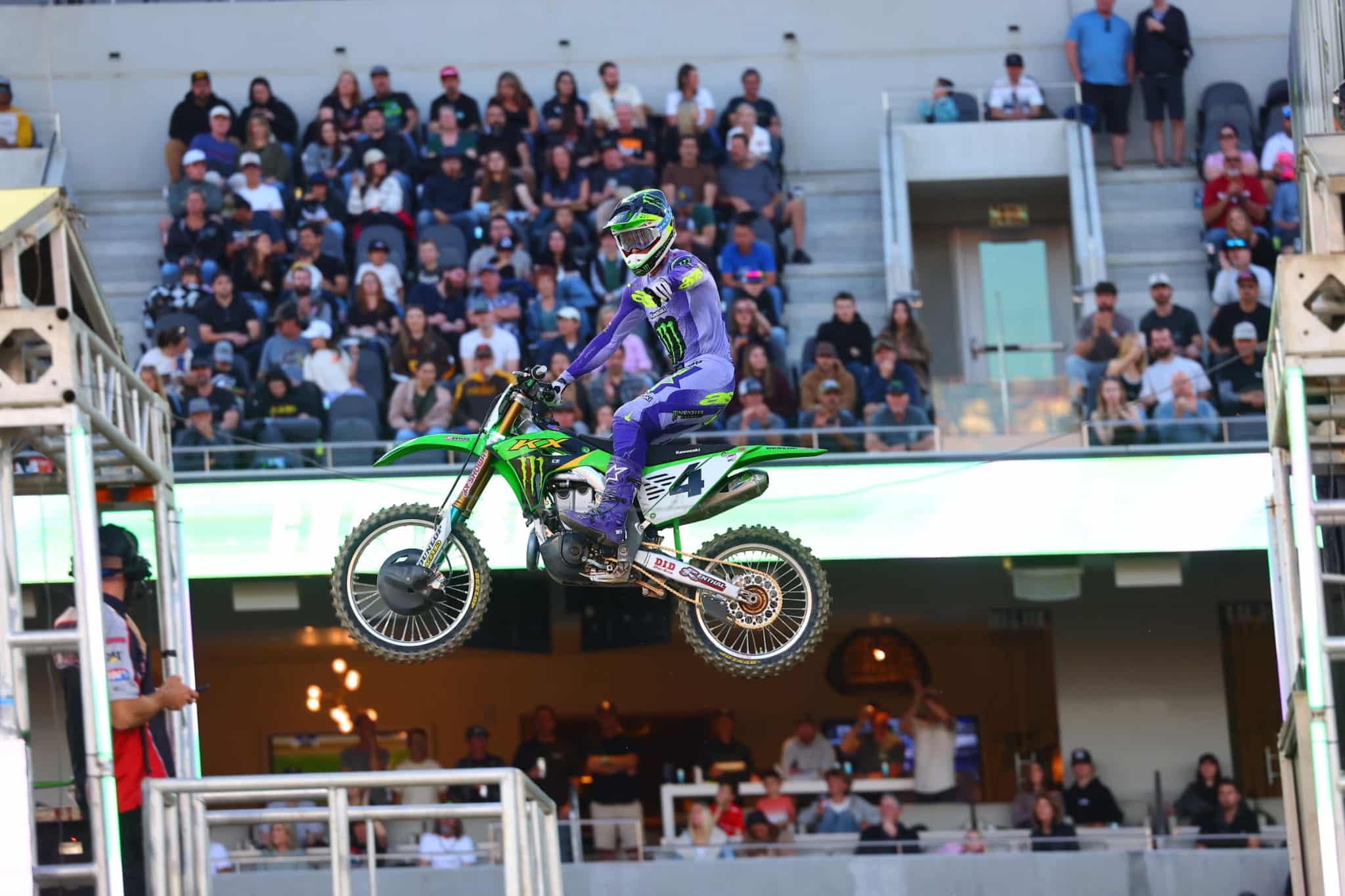 RESULTADOS DE LA CARRERA 450 // SAN DIEGO SUPERCROSS 2026 – PRESENTADO ...