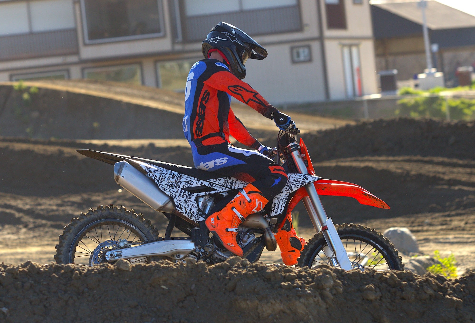 FOTOS DE ESPIONAGEM! PROTÓTIPO DA KTM 250SXF FLAGRADO À VISTA DE TODOS ...