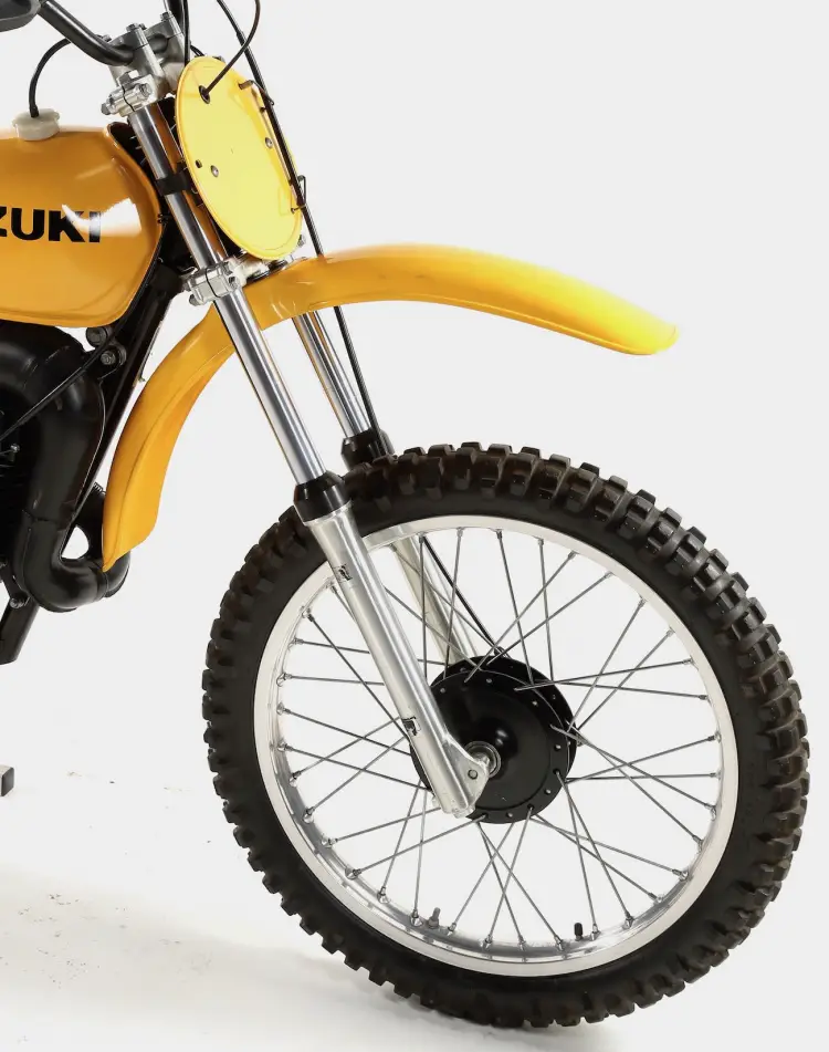 CLASSIC MOTOCROSS IRON: 1976 SUZUKI RM370 - Motocross Action Magazine