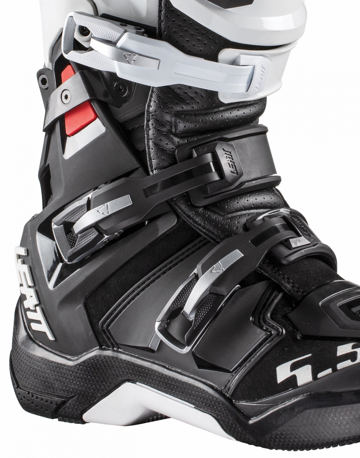 MXA TEAM TESTED: LEATT GPX 5.5 FLEXLOCK BOOTS - Motocross Action Magazine
